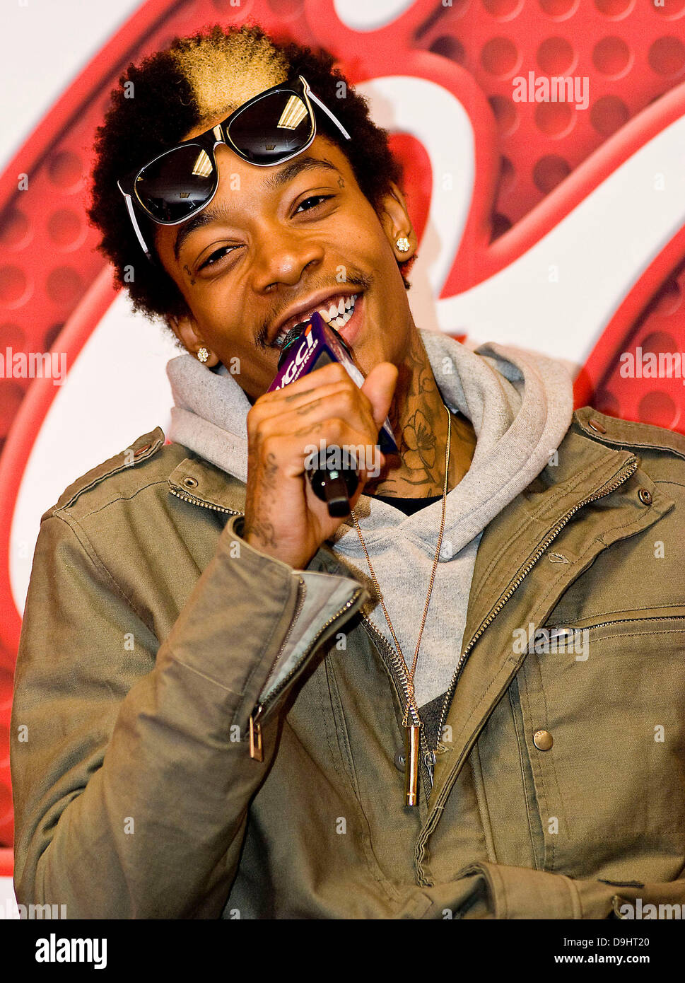 Rapper Wiz Khalifa promoting his latest release 'Rolling Papers' at ...