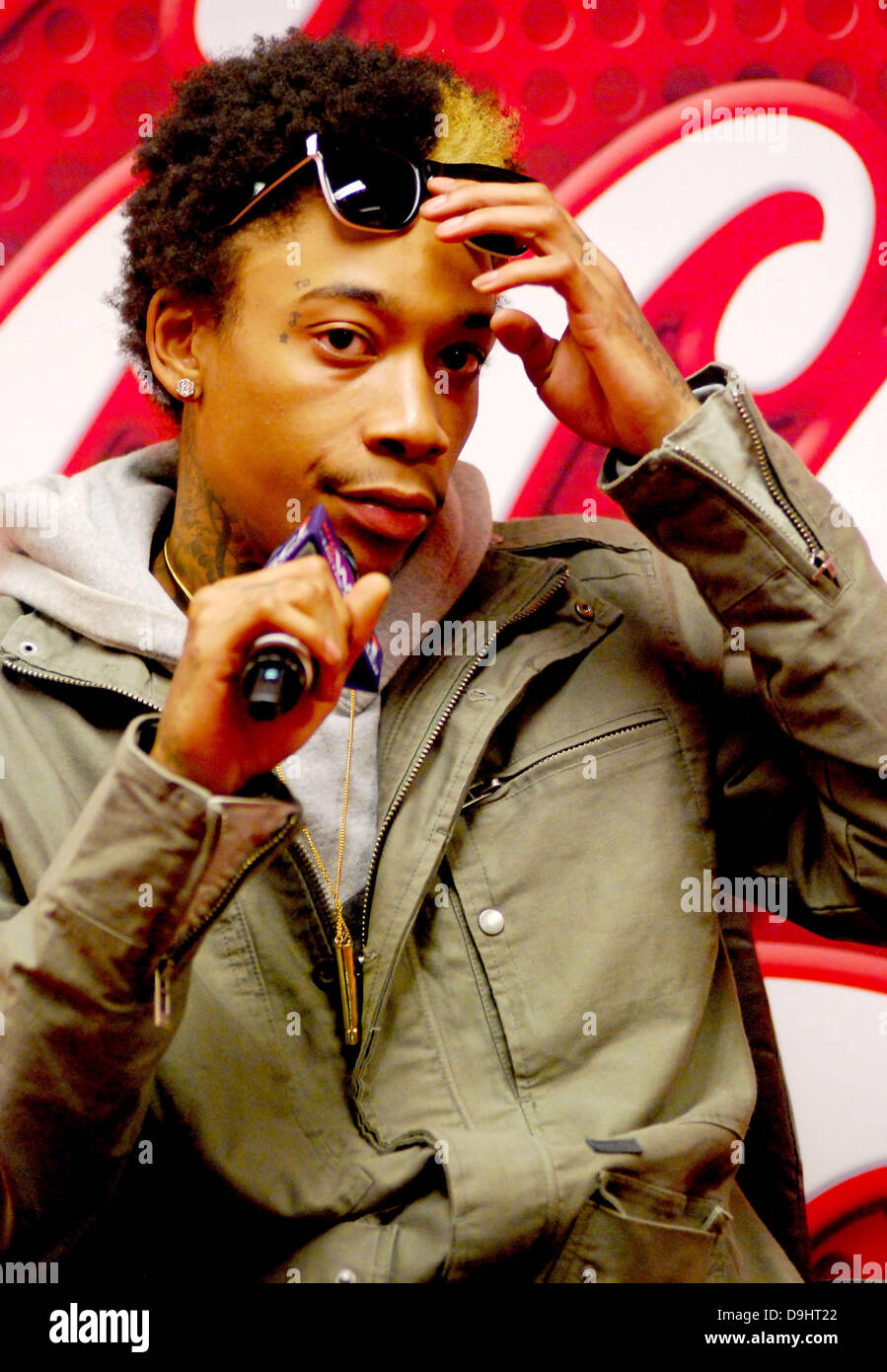 Rapper Wiz Khalifa promoting his latest release 'Rolling Papers' at ...