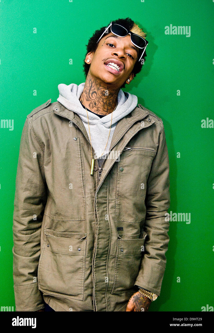 Rapper Wiz Khalifa promoting his latest release 'Rolling Papers' at ...