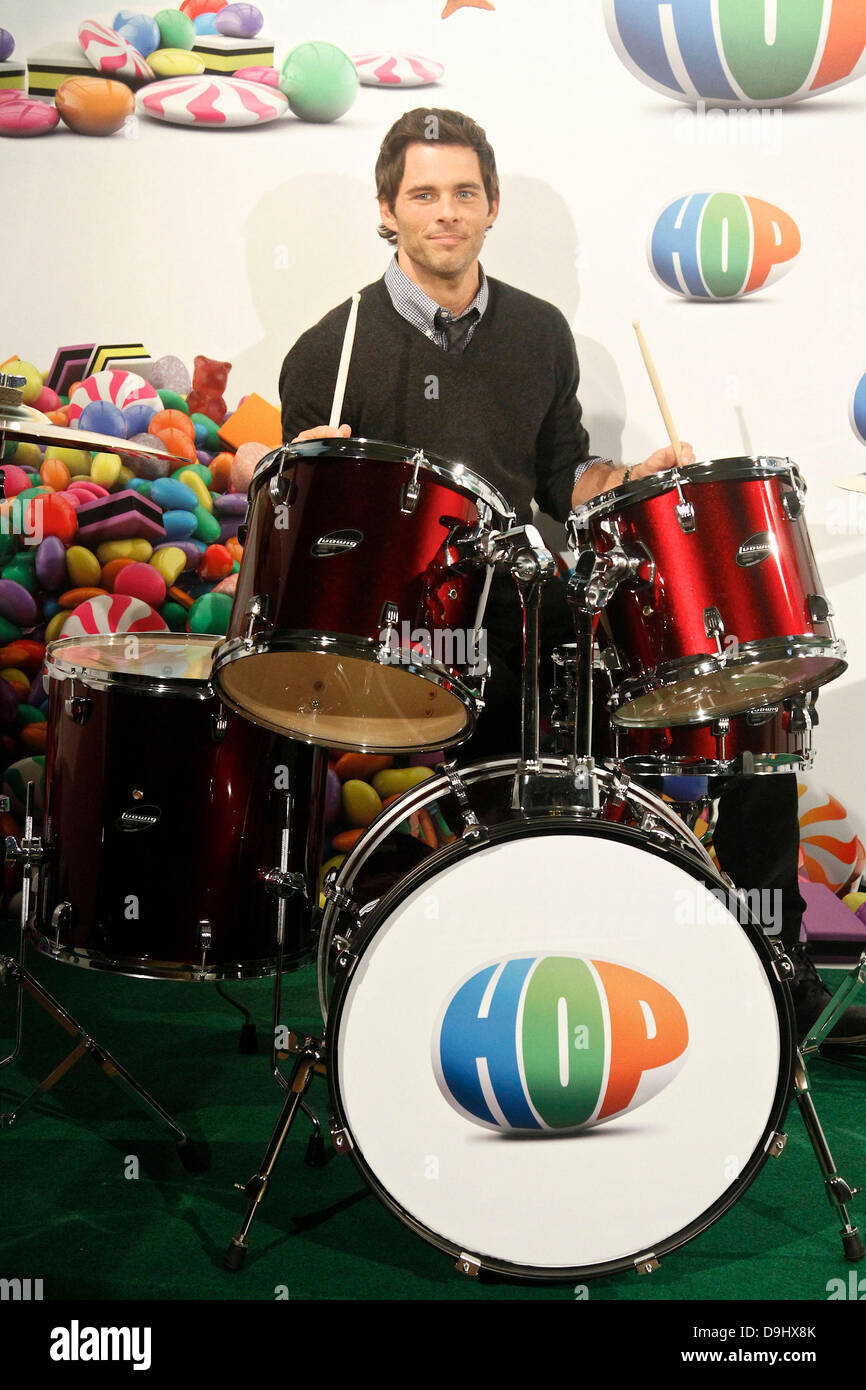 James marsden hop hi-res stock photography and images - Alamy