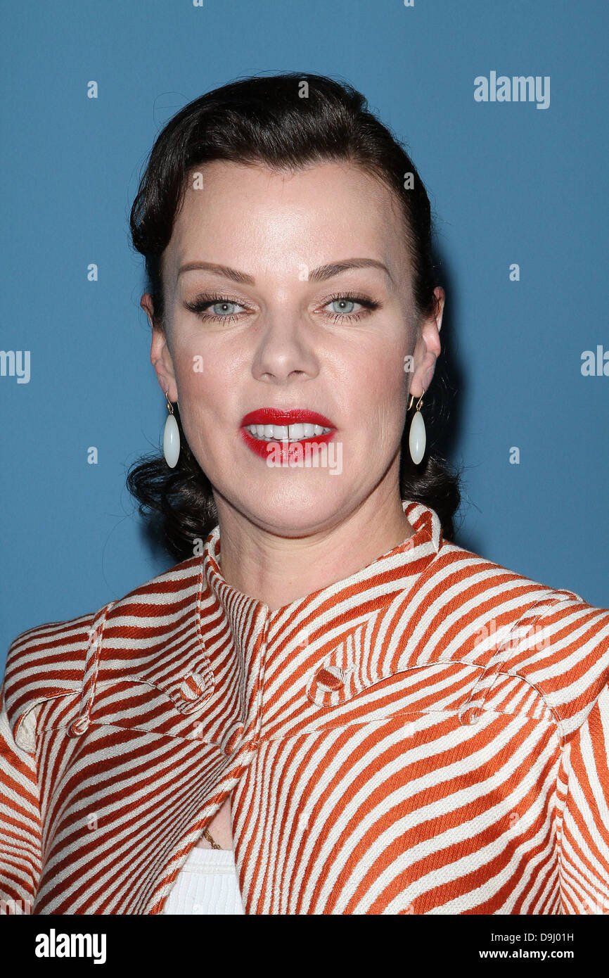 Debi Mazar GUESS and Paper Magazine host The Beautiful People Party ...