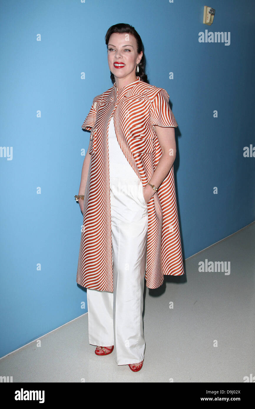 Debi Mazar GUESS and Paper Magazine host The Beautiful People Party ...