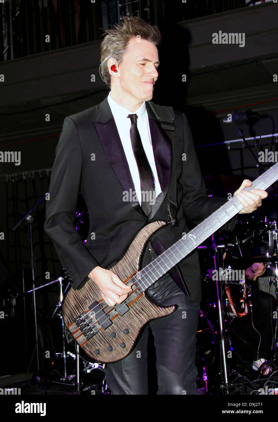 Simon Taylor of Duran Duran 2011 Paper Magazine Beautiful People Party ...
