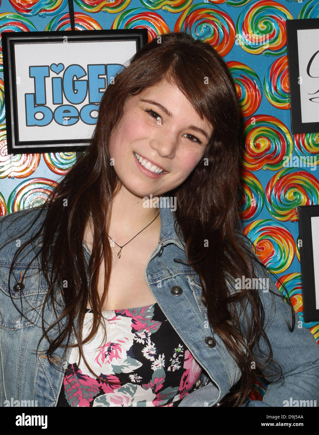 Katelyn Pippy 2011 GBK Kids' Choice Awards Gifting Lounge held at THE ...