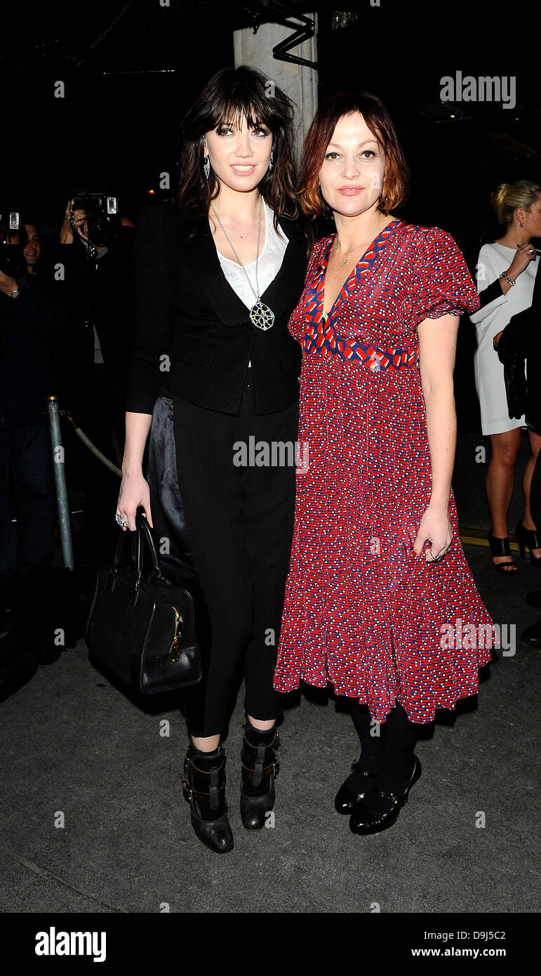 Pearl Lowe, Daisy Lowe attending the Wrigley Extra Ice: Eat, Drink ...