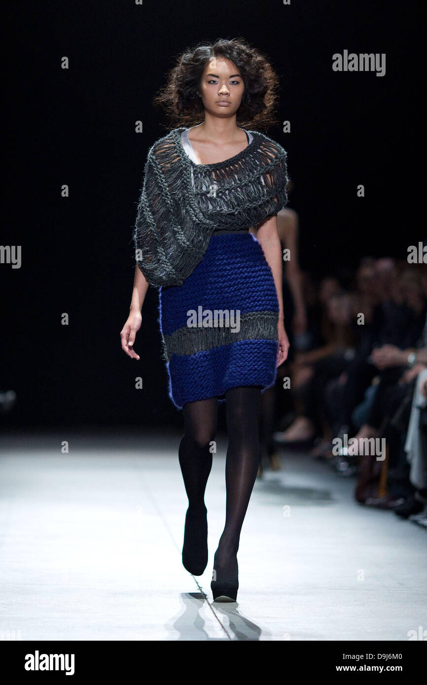 Angela chen hi-res stock photography and images - Alamy