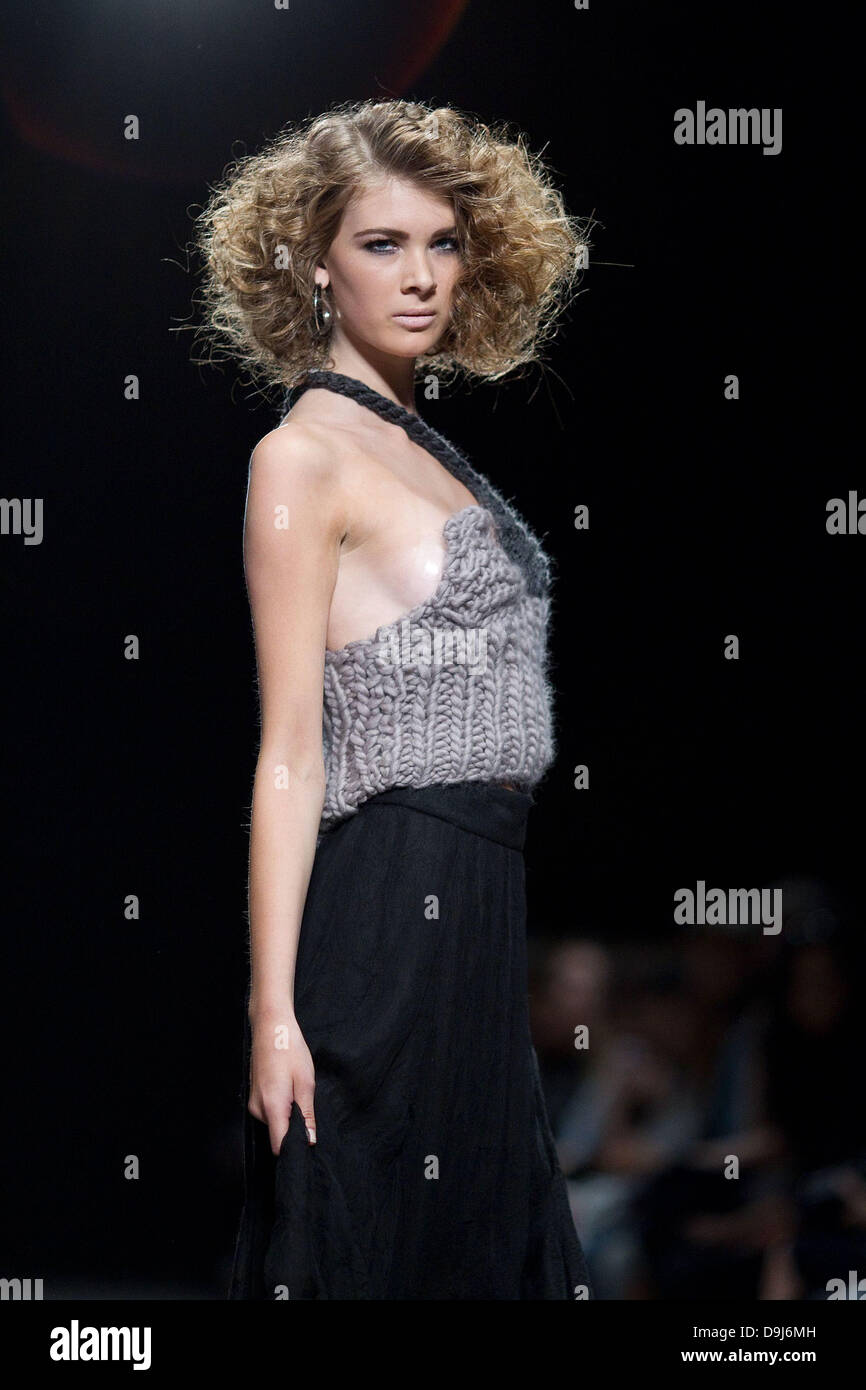 Angela chen hi-res stock photography and images - Alamy