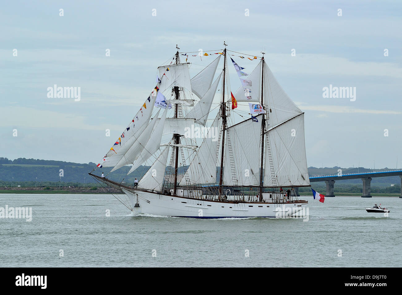 Three masted ship hi-res stock photography and images - Alamy