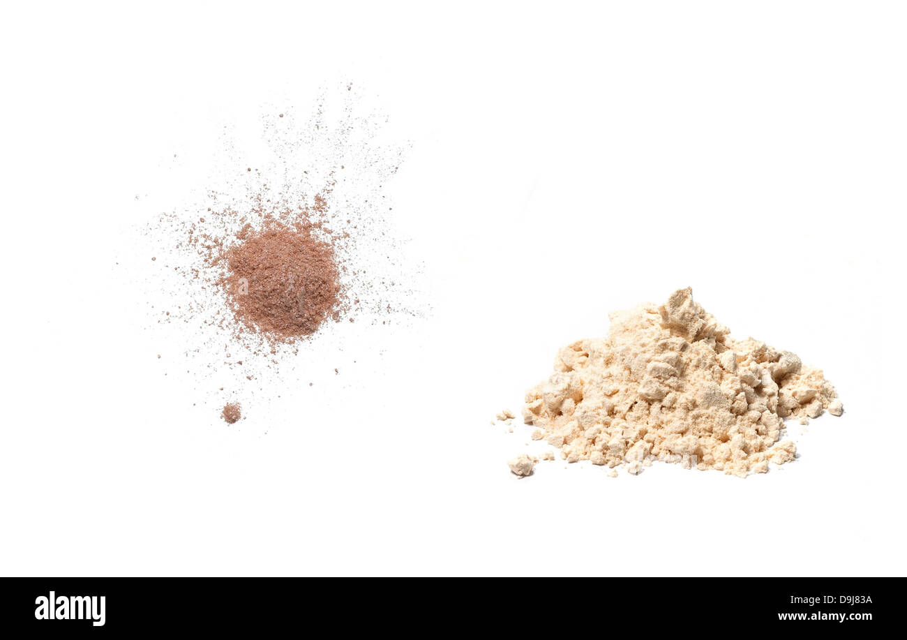 loose powder makeup scatter pile cut out onto a white background Stock ...