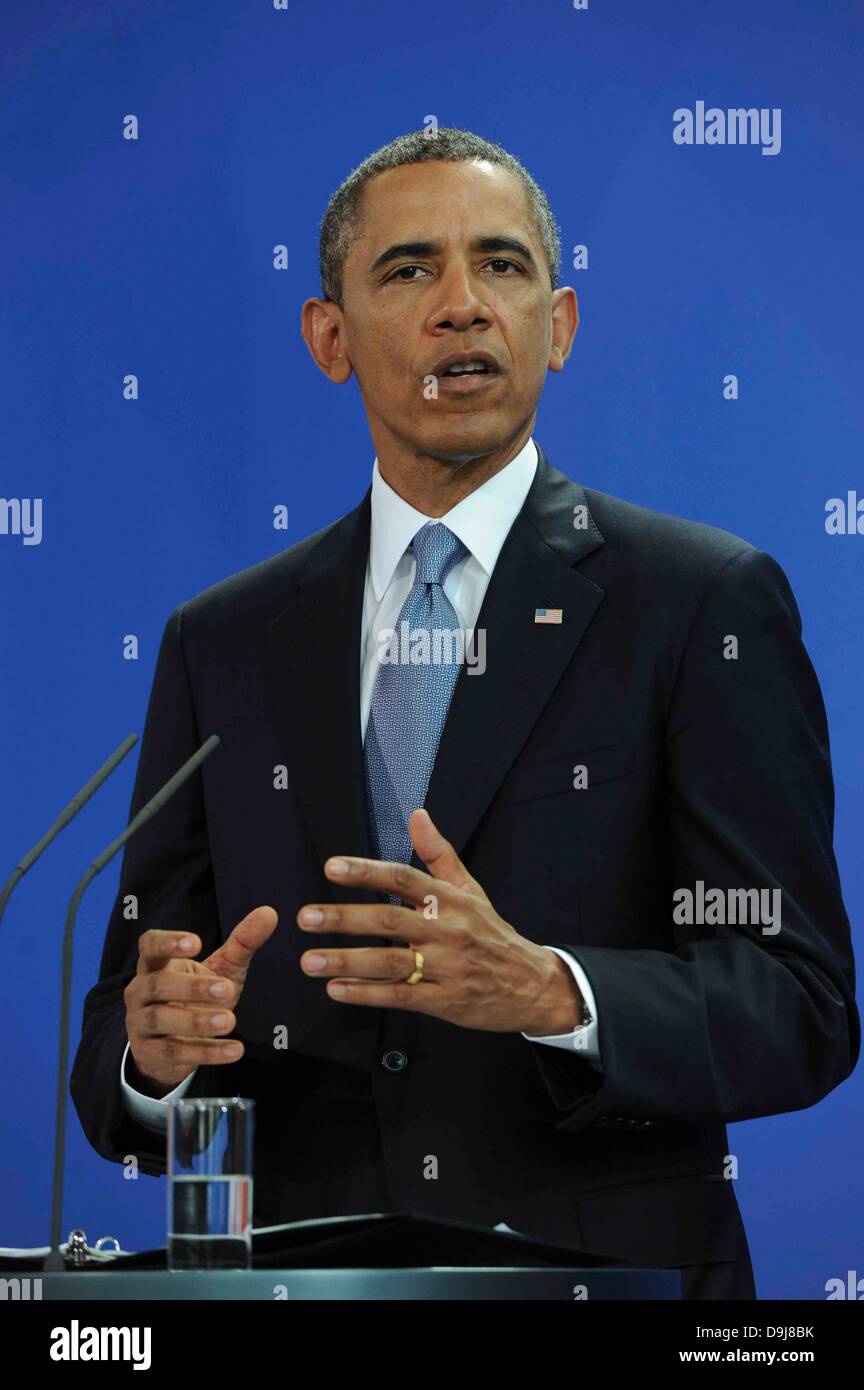 Angela Merkel and Barack Hussein Obama President of the United States ...