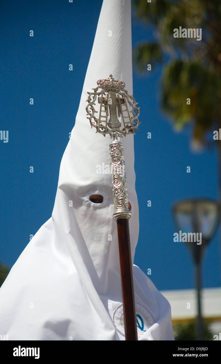 Traditional spanish religious processions hi-res stock photography and ...