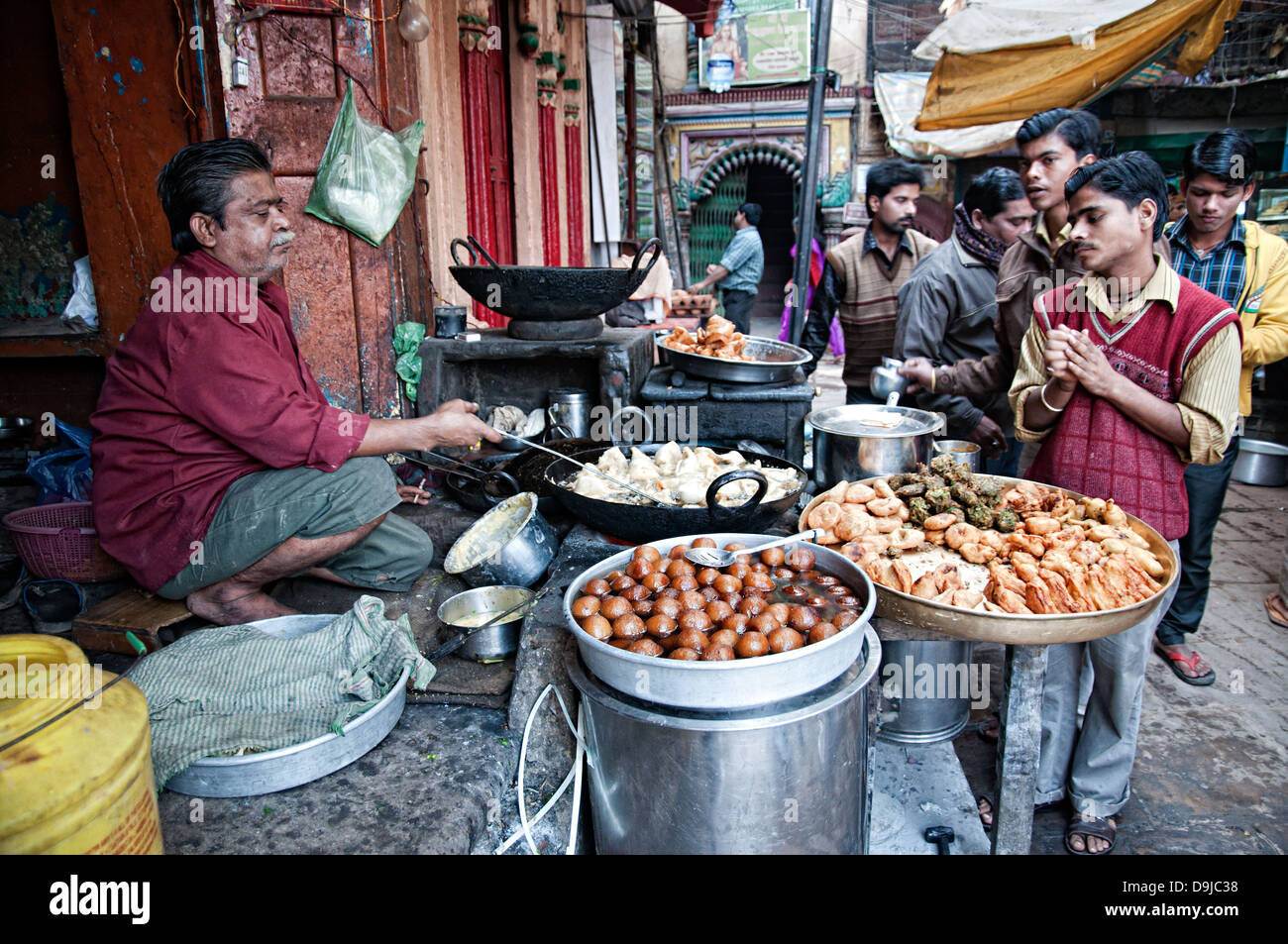 Food street stall, Varanasi, Benares,Uttar Pradesh, India Stock Photo ...