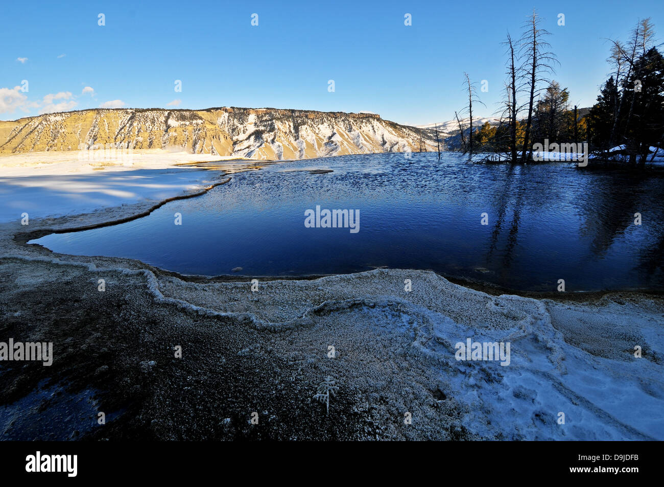 Mineral hot water pools hi-res stock photography and images - Alamy