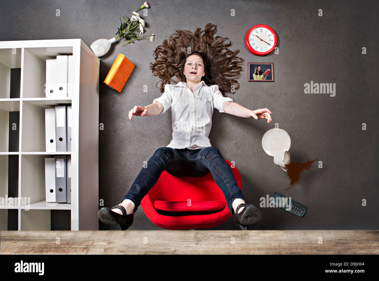 Shocked young hi-res stock photography and images - Alamy