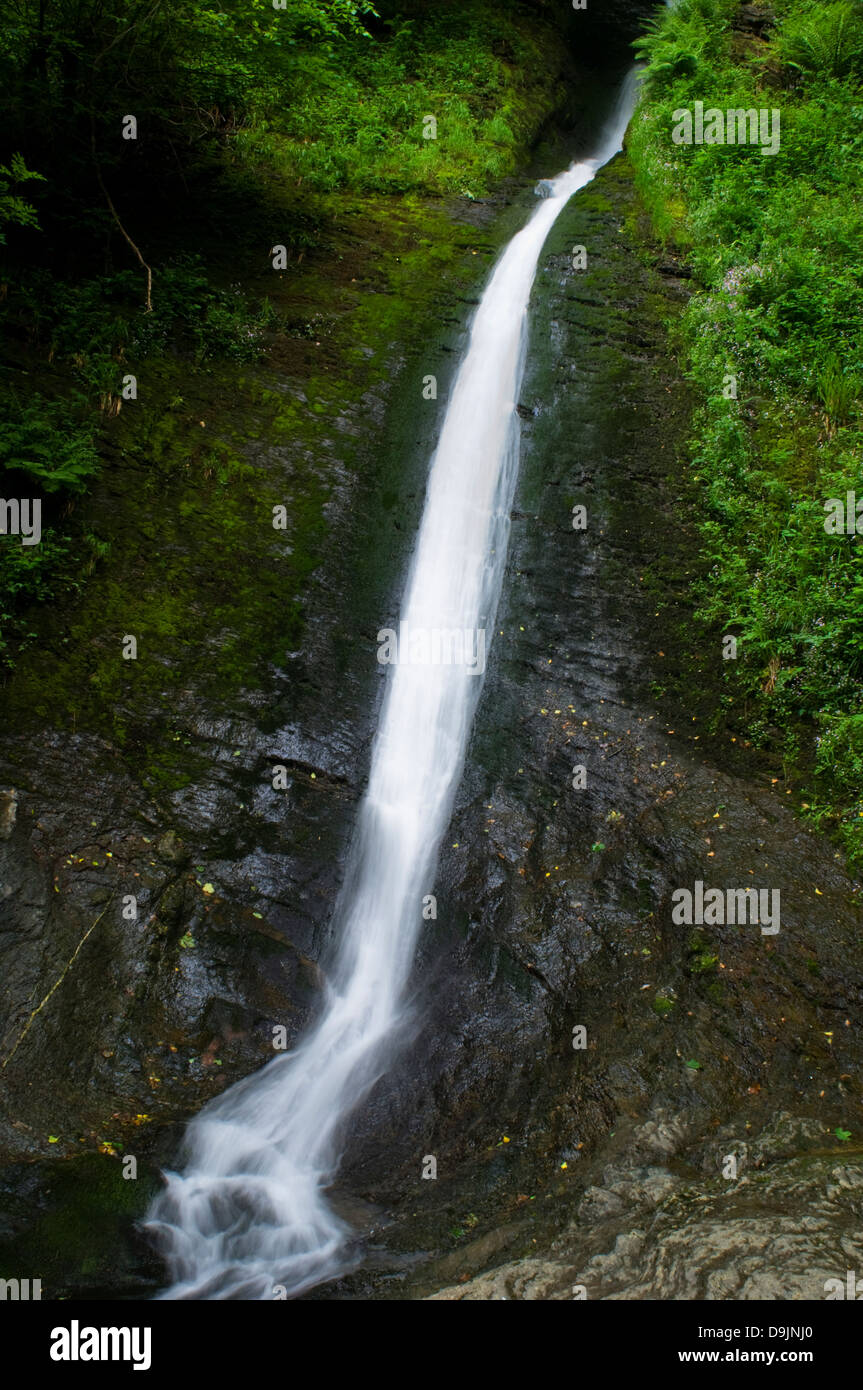 English waterfalls hi-res stock photography and images - Alamy