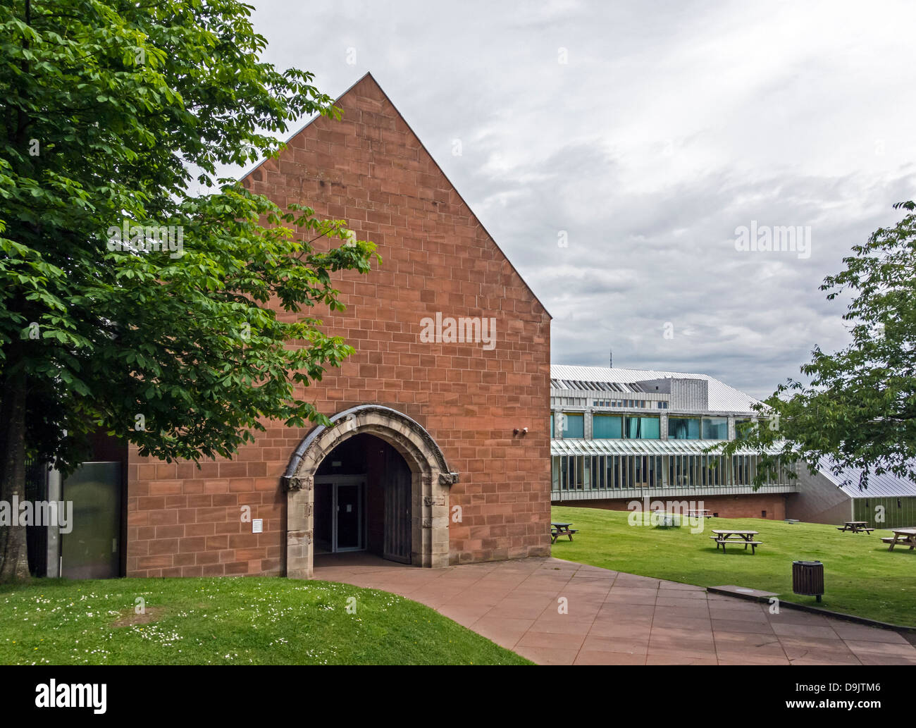 Burrell Collection Art Gallery High Resolution Stock Photography and ...