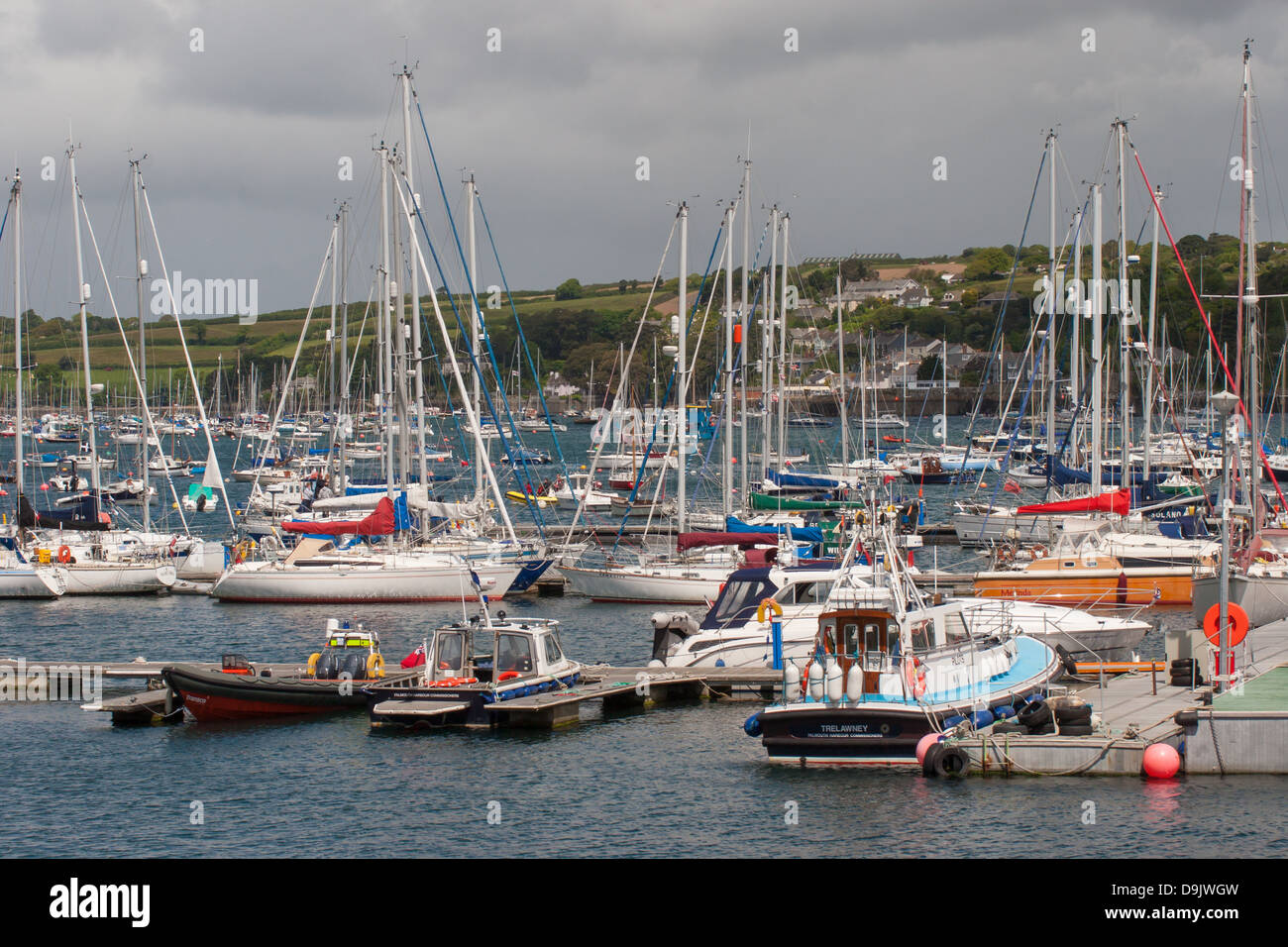 Falmouth harbour cornwall hi-res stock photography and images - Alamy