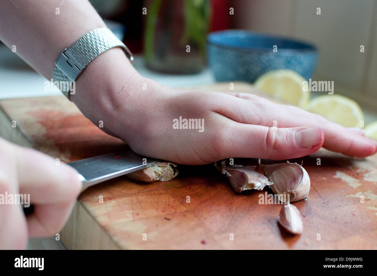 Squashing hi-res stock photography and images - Alamy