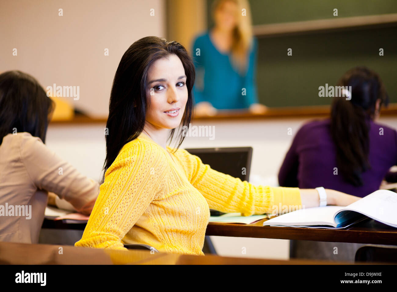 College students hi-res stock photography and images - Alamy