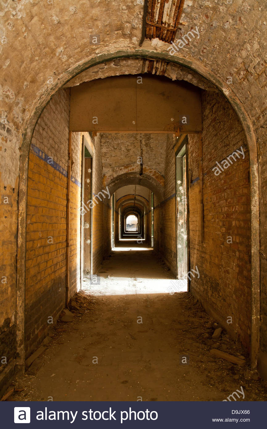 Medieval Prison Cell High Resolution Stock Photography and Images - Alamy