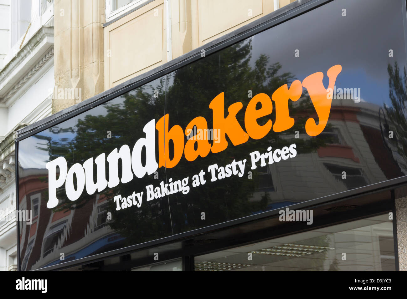 Poundbakery bakery chain hi-res stock photography and images - Alamy