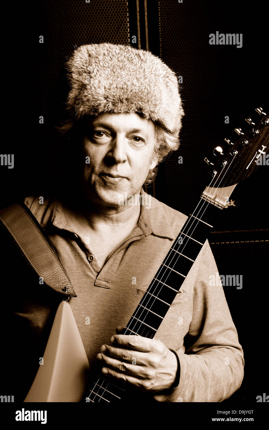 Tornmusic hi-res stock photography and images - Alamy