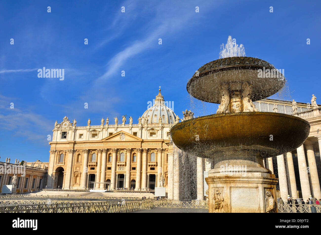 St peters basilica the vatican hi-res stock photography and images - Alamy