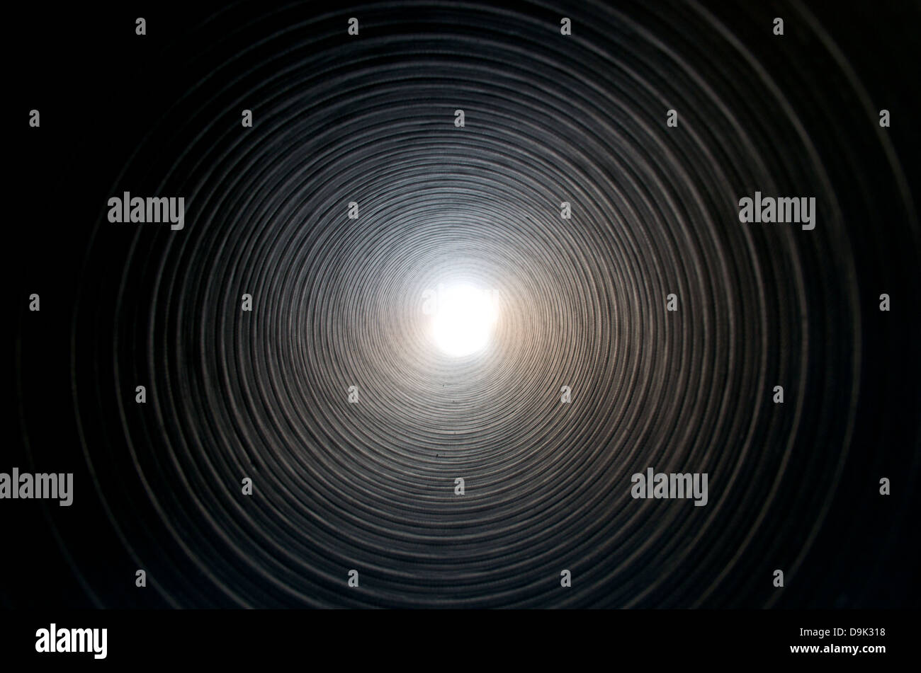 Black tunnel hi-res stock photography and images - Alamy