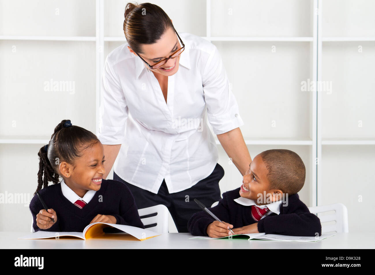 Grade 3 teacher hi-res stock photography and images - Alamy