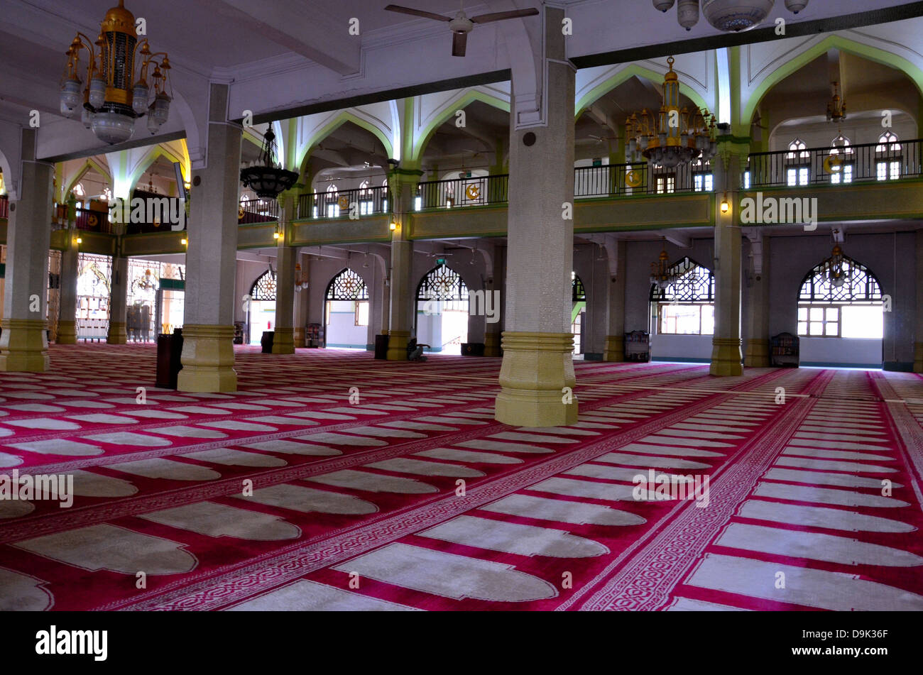 Sultan mosque interior carpet and chandeliers: Singapore Stock Photo ...