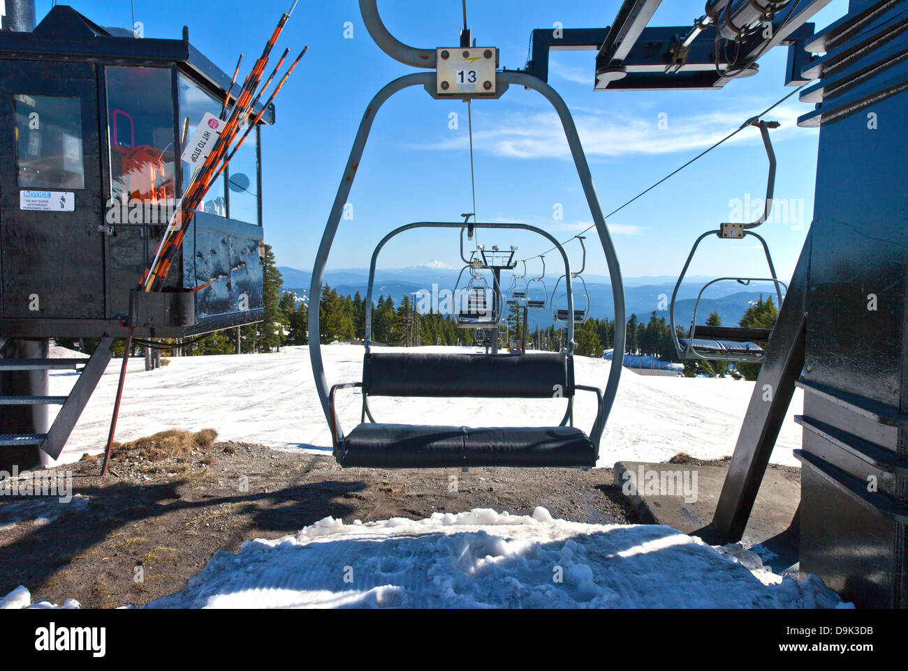 Timberline lodge chair lift hi-res stock photography and images - Alamy