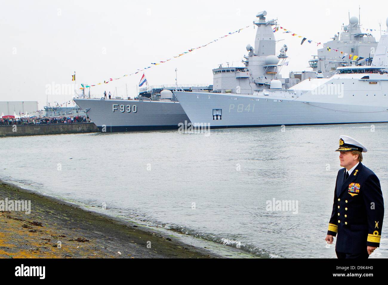 Dutch king willem alexander uniform hi-res stock photography and images ...