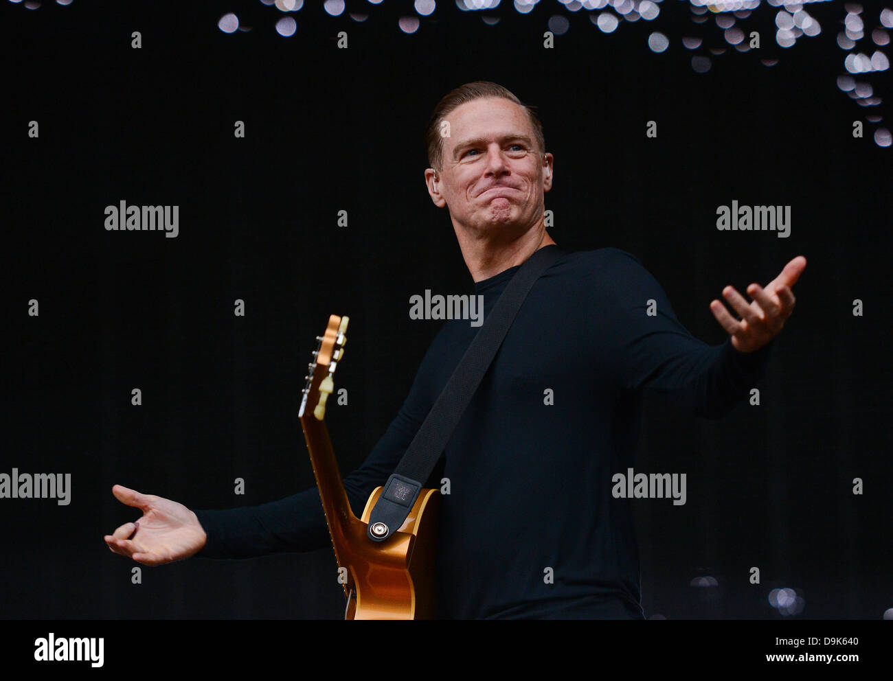 Canadian singer bryan adams hi-res stock photography and images - Alamy