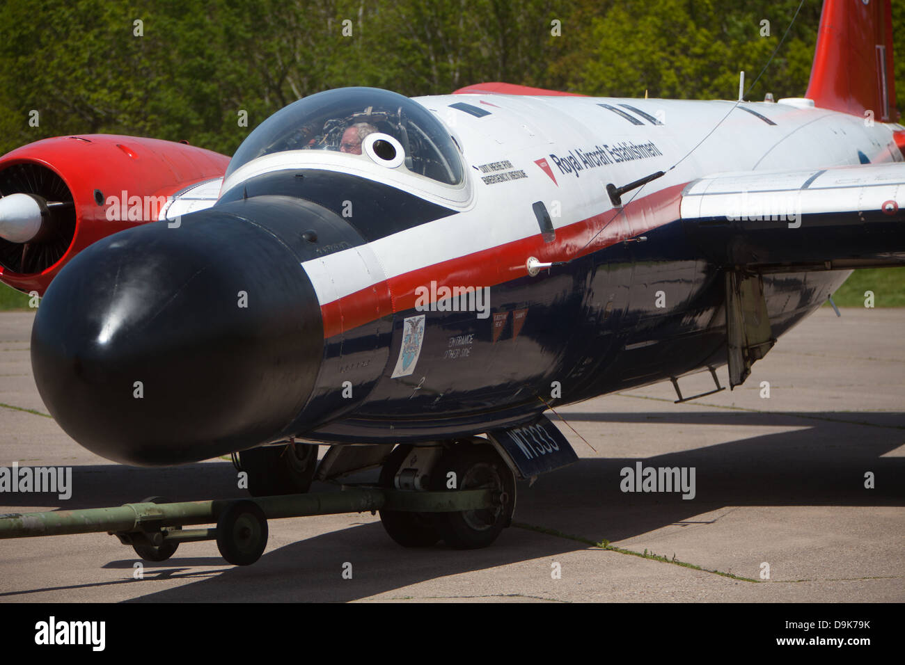 Canberra Cold war 1960s RAF aircraft at Bruntingthorpe airfield ...