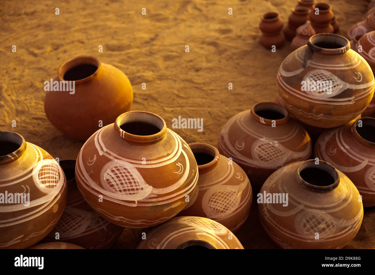 Rajasthani pottery hi-res stock photography and images - Alamy