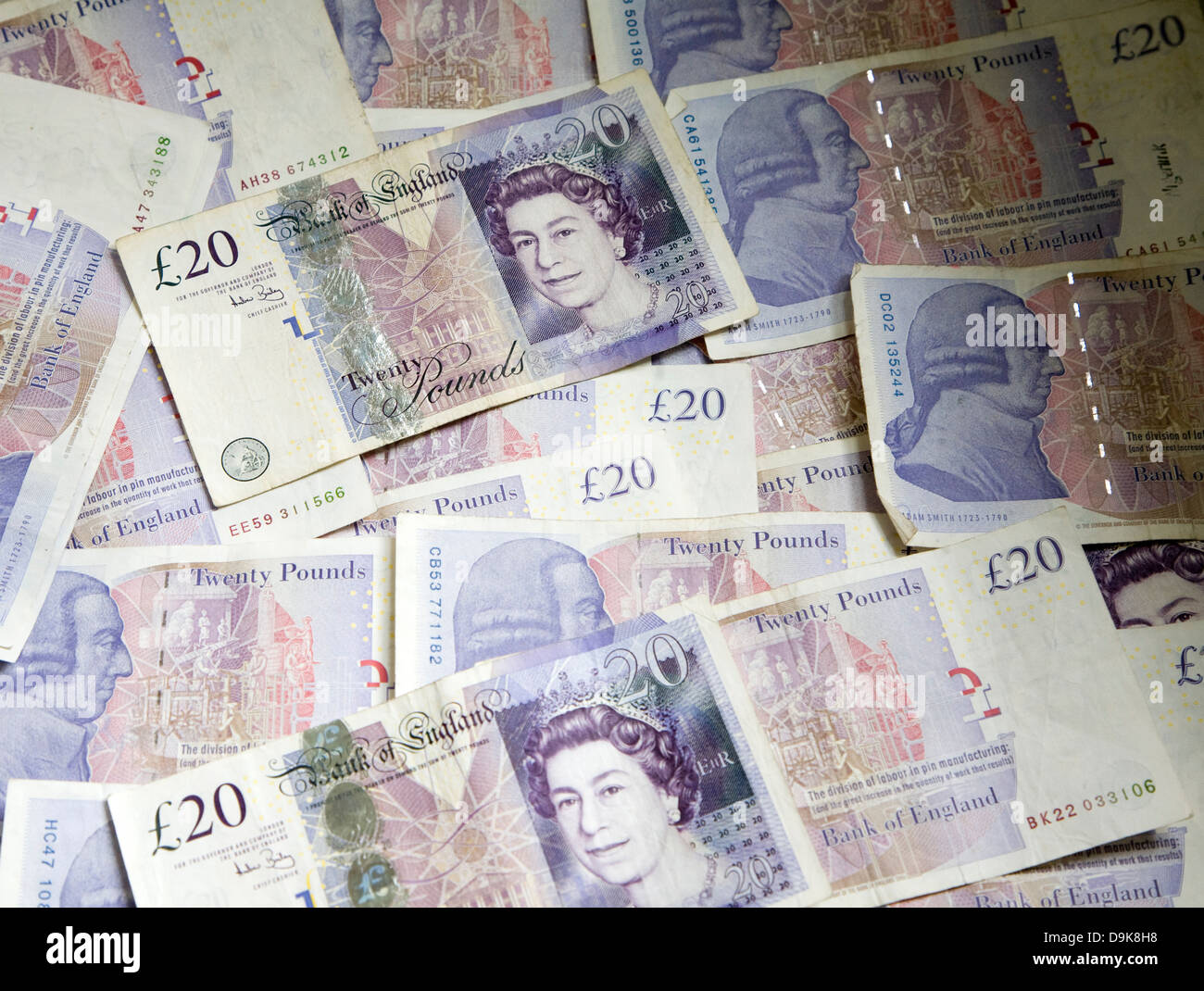 Twenty pound notes hi-res stock photography and images - Alamy
