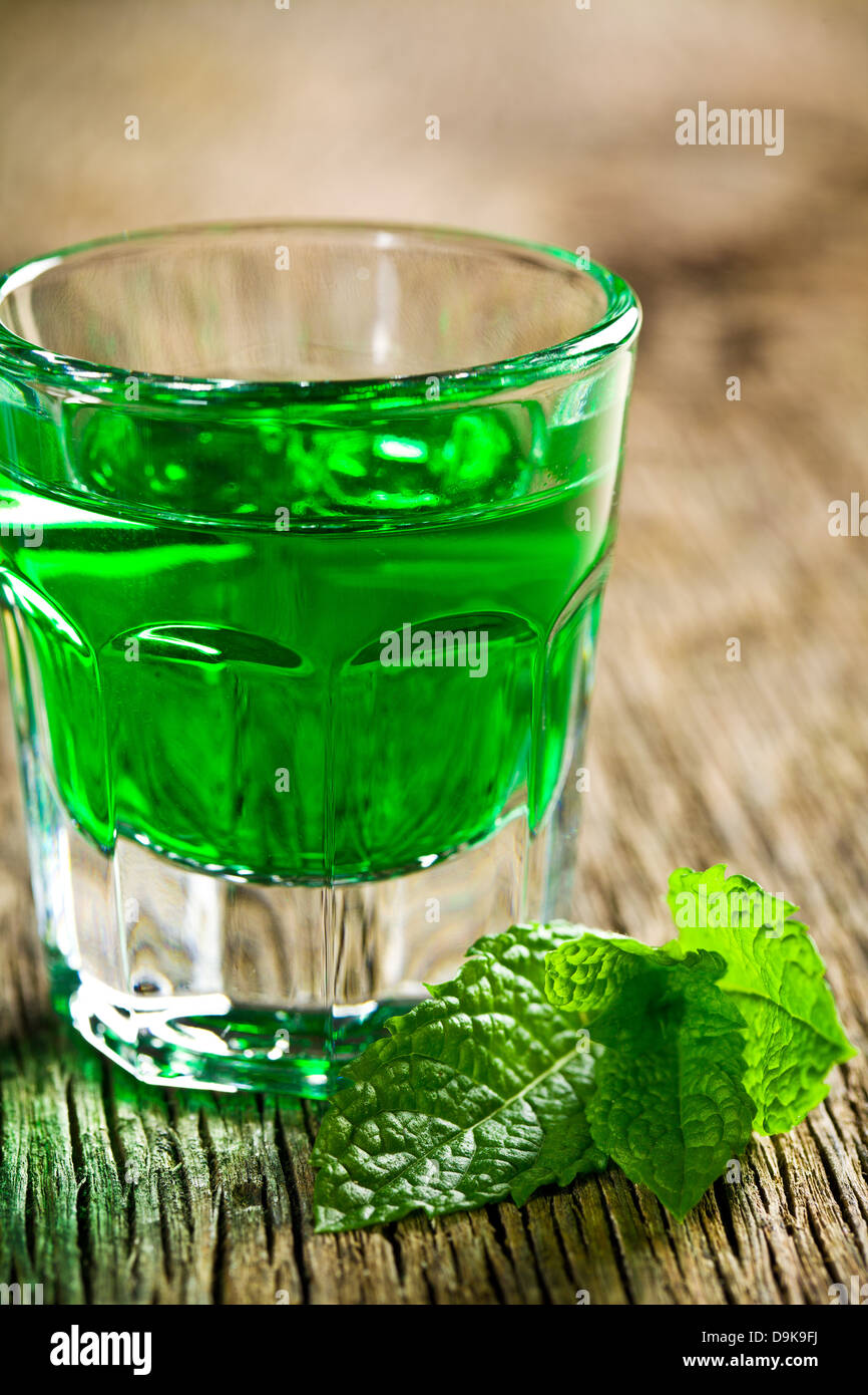 Mint liquor hi-res stock photography and images - Alamy