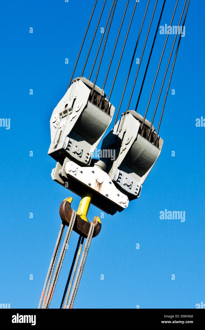 Crane hooks hi-res stock photography and images - Alamy