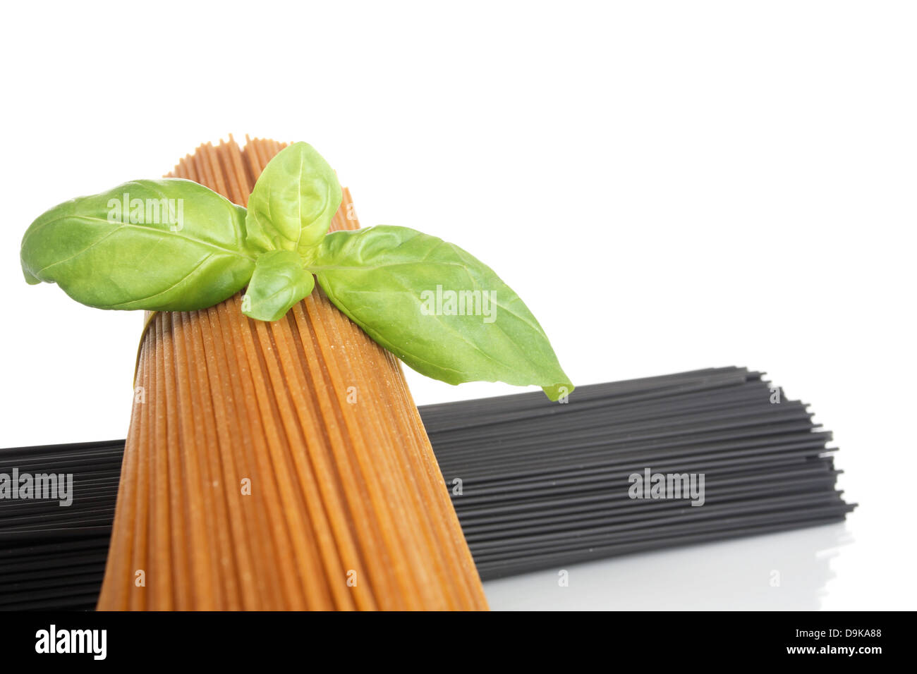 Spaghetti with basil Stock Photo - Alamy