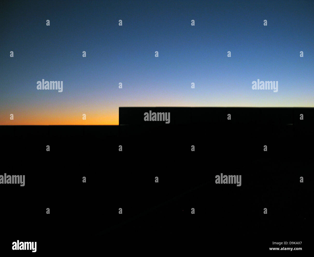 night wall block Stock Photo - Alamy