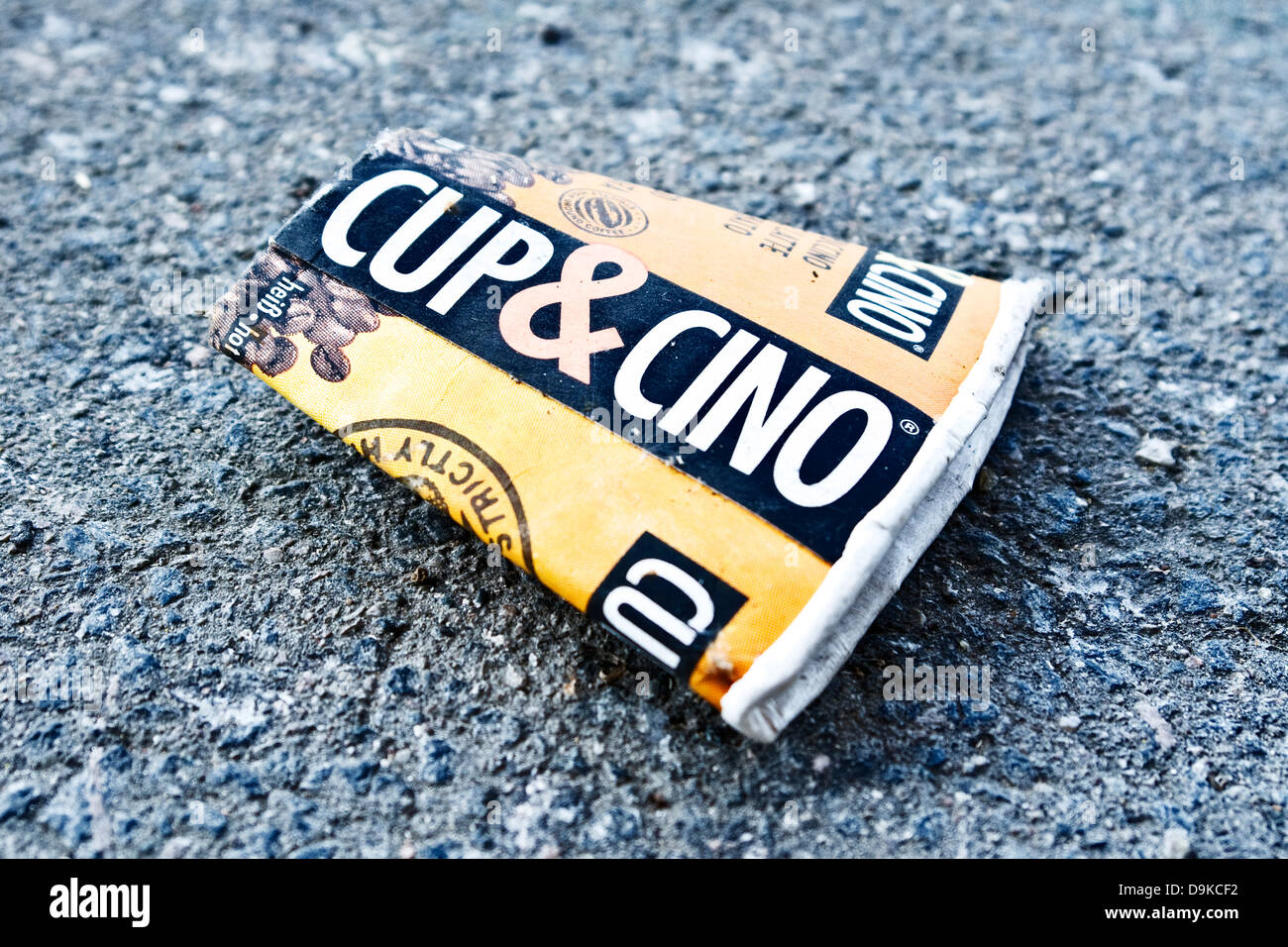 Thrown away cups hi-res stock photography and images - Alamy