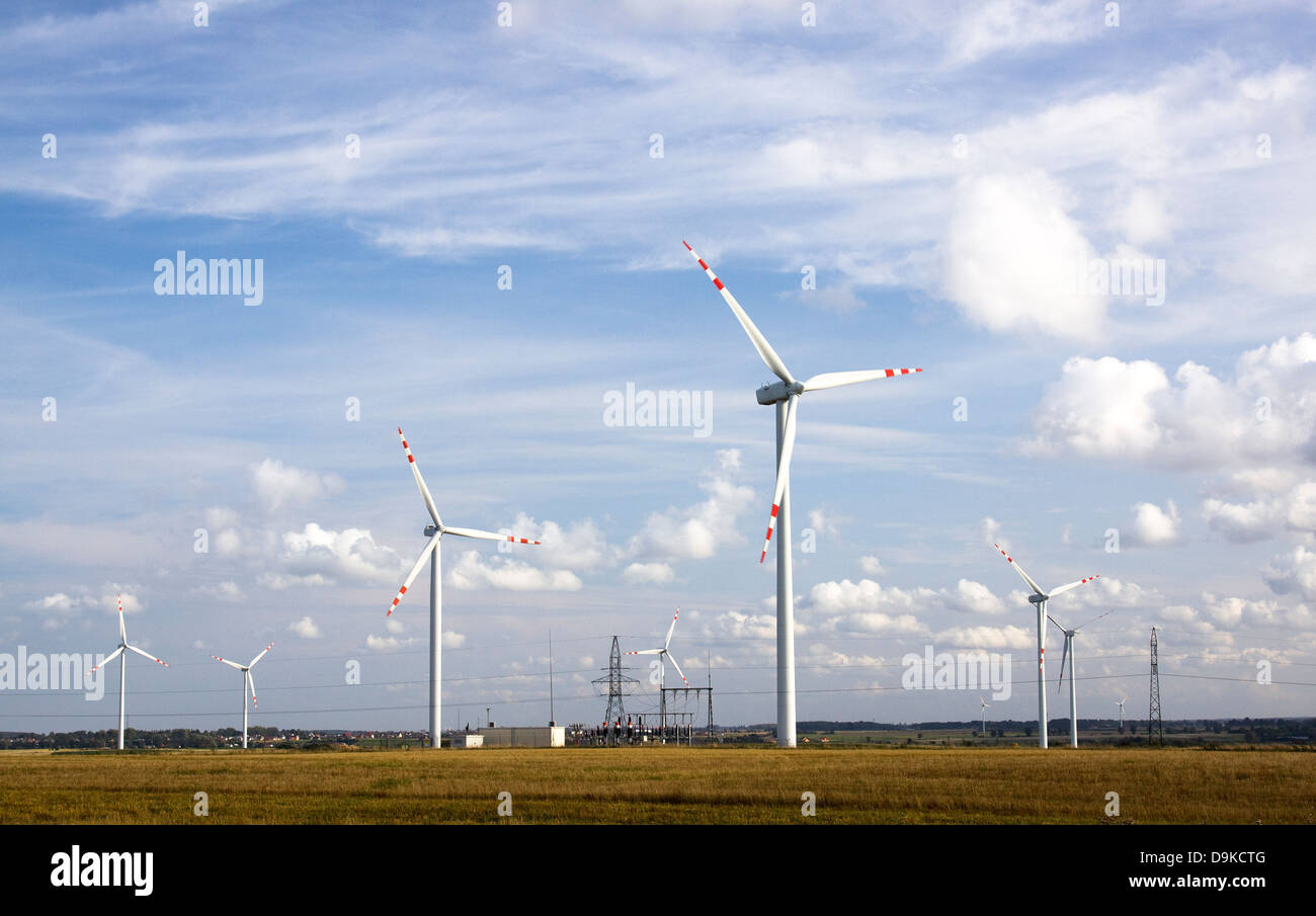 Spinning turbine fans hi-res stock photography and images - Alamy
