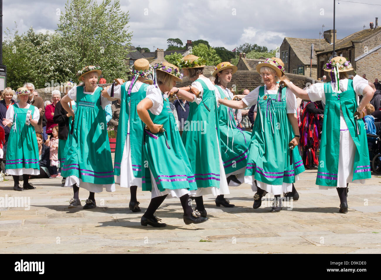 Female Morris dancers at Skipton, North Yorkshire, England Stock Photo ...