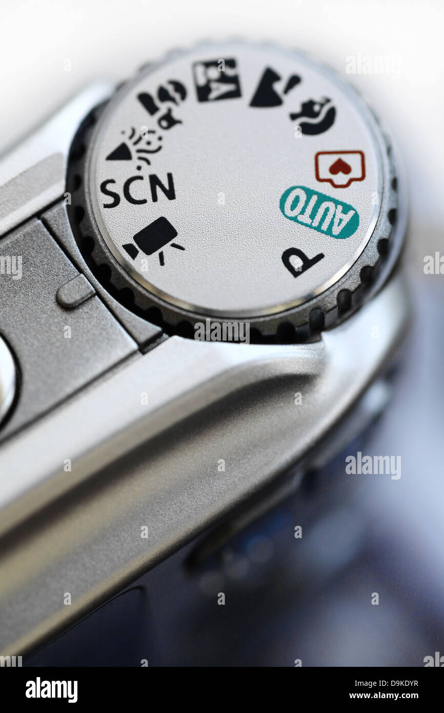 Manual mode setting hi-res stock photography and images - Alamy