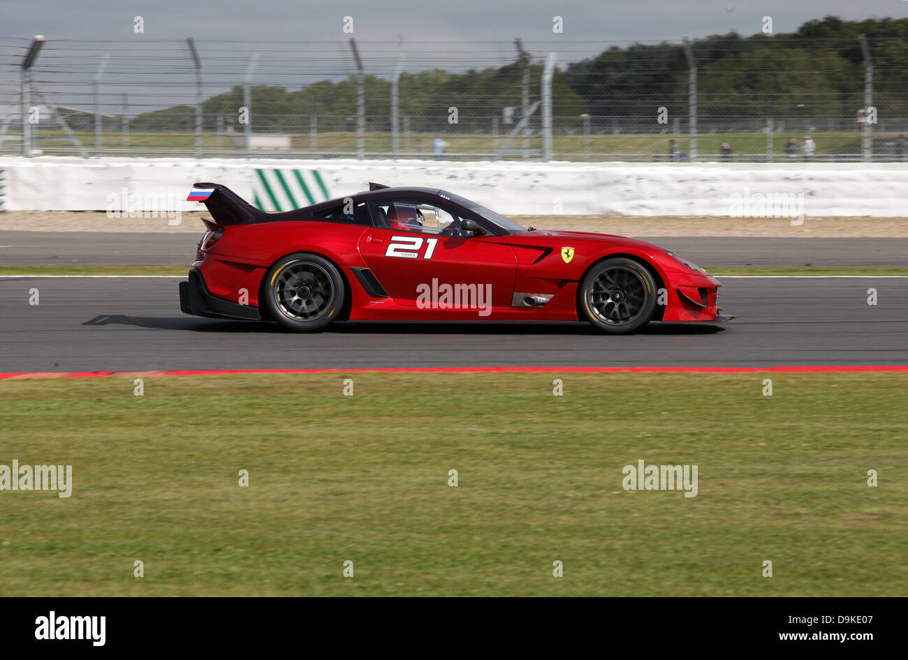 RED CAR 21 FERRARI 599XX CAR SILVERSTONE RACE SILVERSTONE RACE TRACK ...