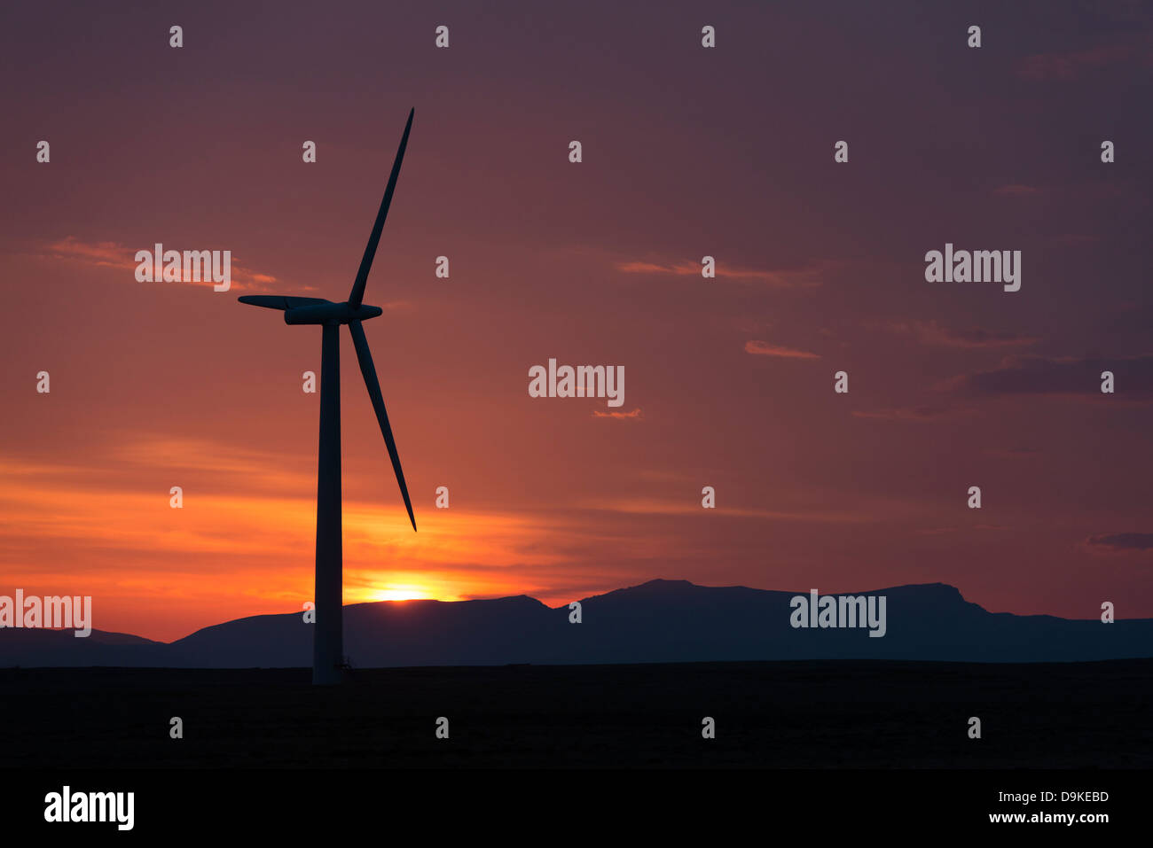 Sun set over Carno 2 wind farm, Powys, Mid Wales, UK Stock Photo - Alamy