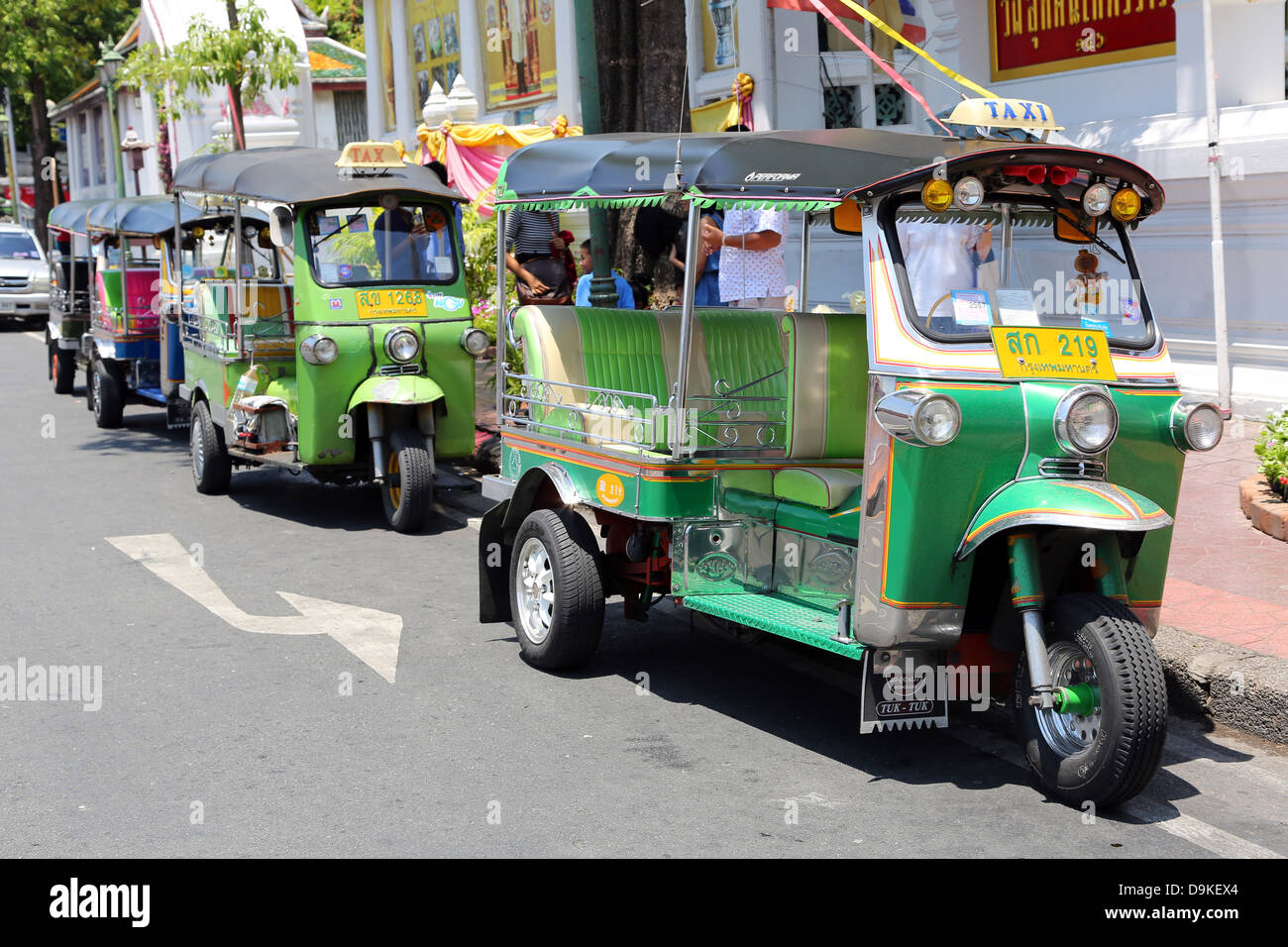 Thai Tuk Tuk taxi, Bangkok, Thailand Stock Photo - Alamy