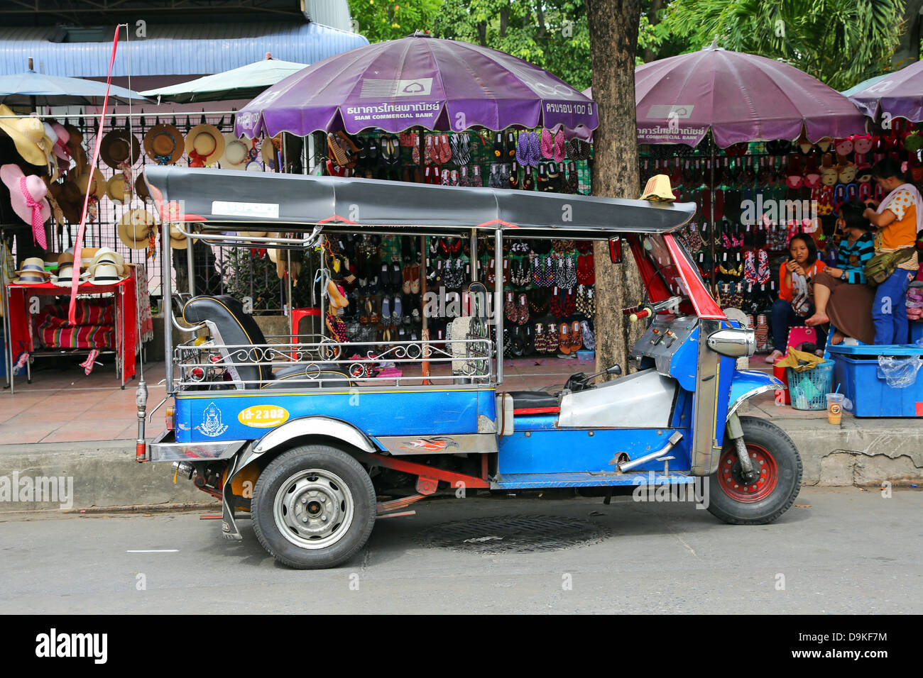 Tuk tuks tuk tuks taxi hi-res stock photography and images - Alamy