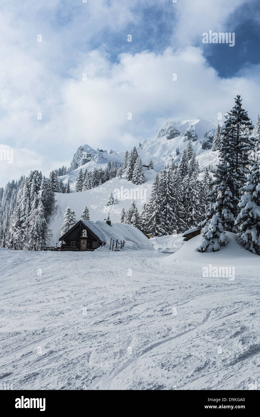 Mountain Cabin Remote Landscape High Resolution Stock Photography and ...