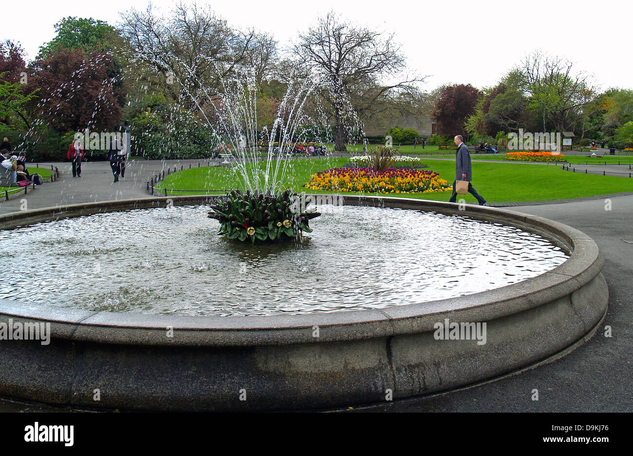 St stephens gardens hi-res stock photography and images - Alamy